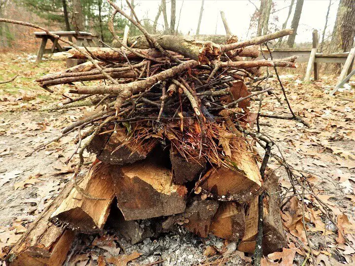 How to Build a Self-Feeding Fire that Lasts All Night